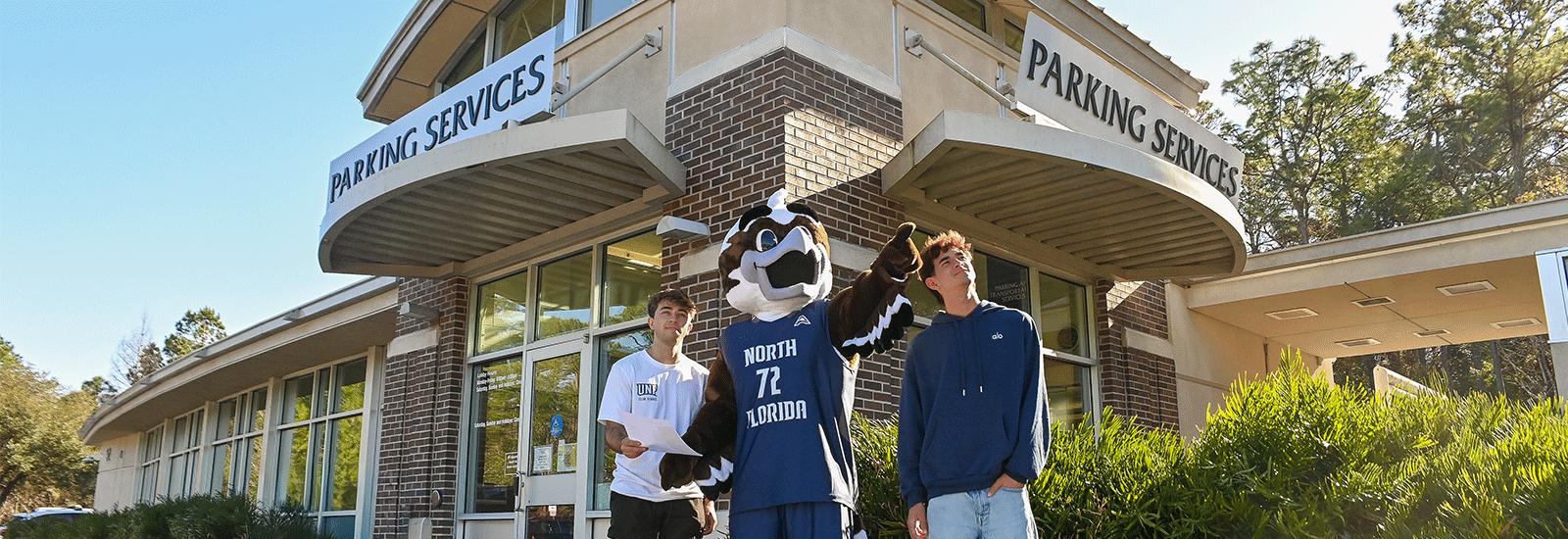 UNF: Parking Services
